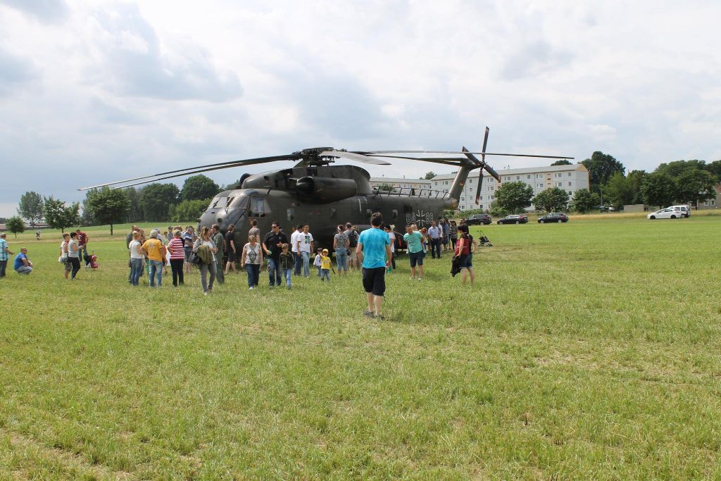 Tausende Besucher zum "Tag der Bundeswehr" erwartet - Blaulichtreport ...